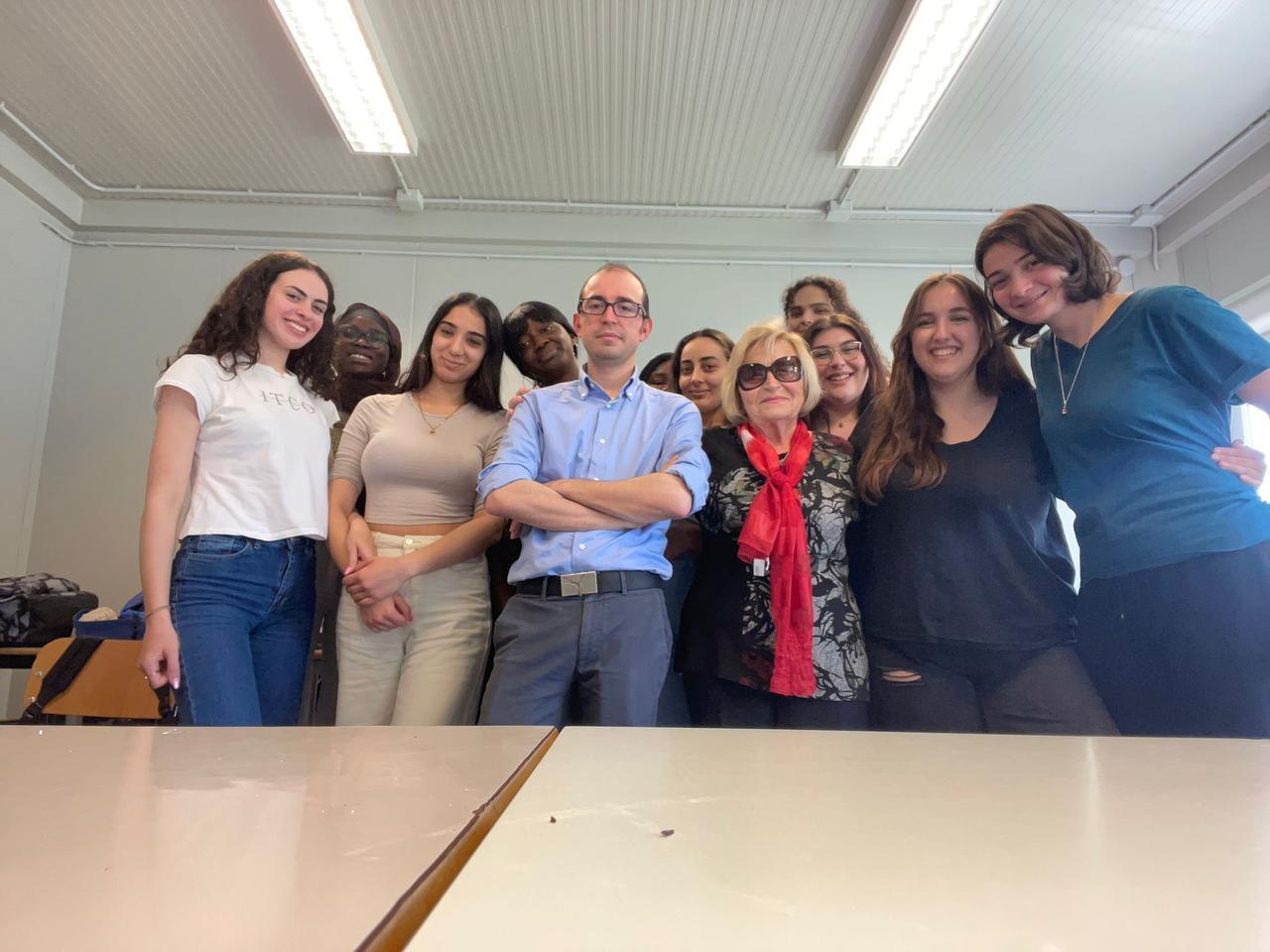 La lezione antifascista di Marisa Mammi al Galvani-Iodi - Gazzetta di ...