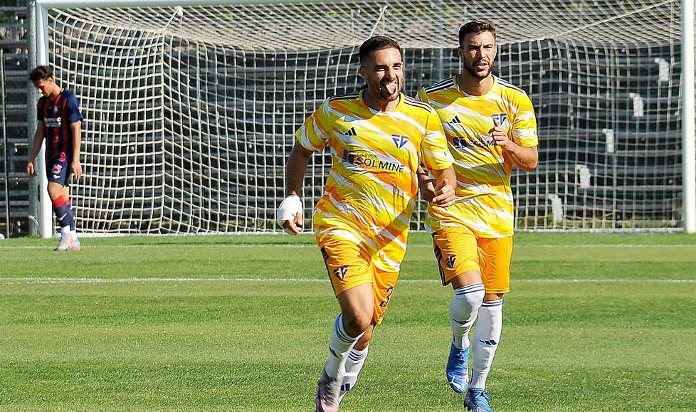 Livorno, fatta per Vieri Regoli. L’attaccante alla corte di Indiani ...