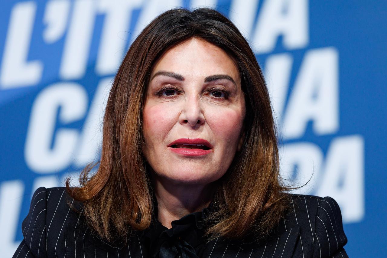 La procura ha chiesto il rinvio a giudizio per la ministra Daniela ...