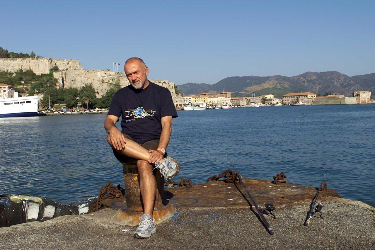 Quel brano dedicato all’isola d’Elba che Giorgio Faletti non ebbe tempo ...