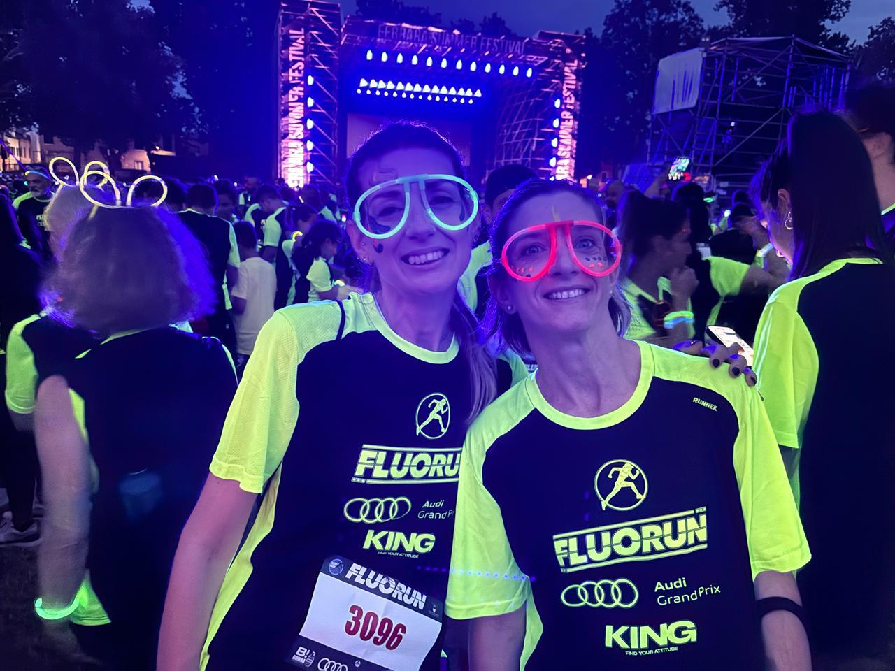 La Fluo Run colora Ferrara e invade le vie del centro La Nuova Ferrara