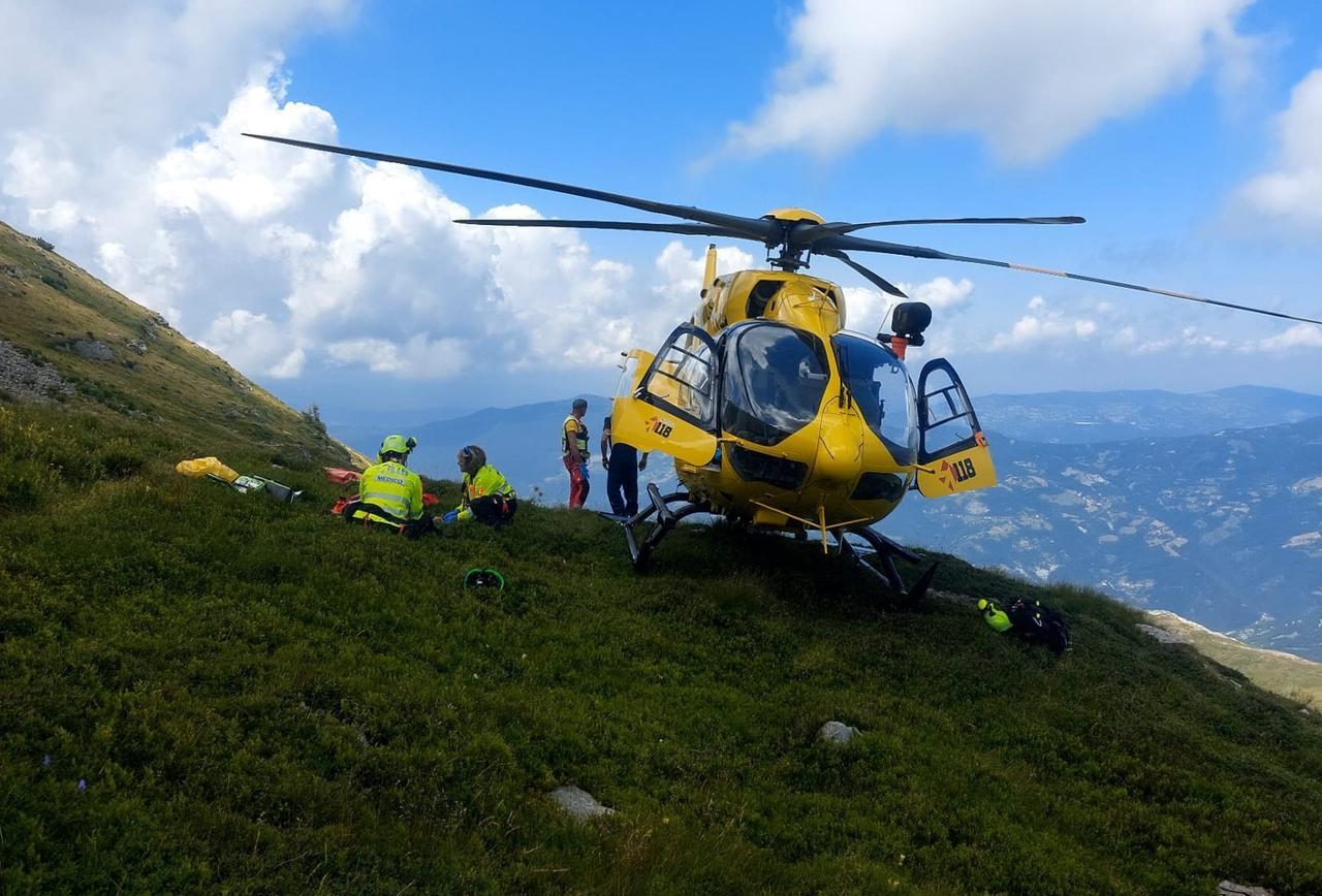 Scivola salendo sul Cimone e precipita per 60 metri: 80enne grave ...