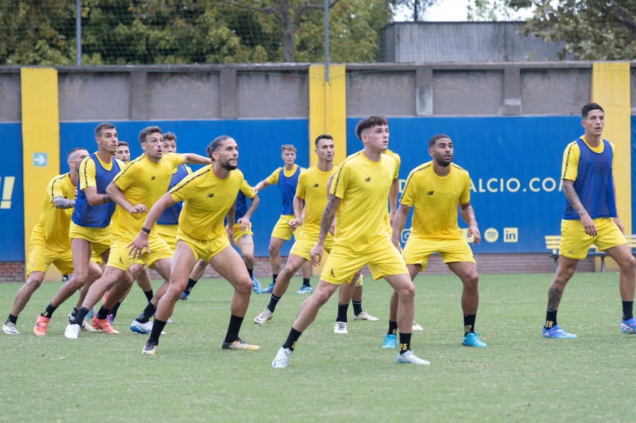 Calcio. Serie B. Defrel-Pedro Mendes-Caso: il Modena cala il trio ...