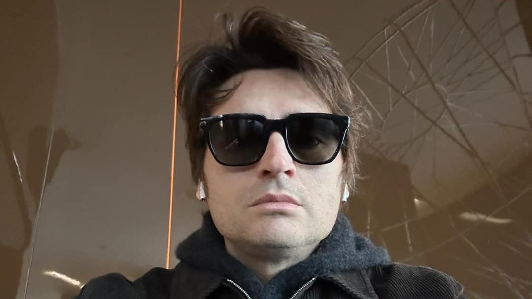 Spettacoli cabaret Sardegna, Angelo Duro ecco le date a Sassari e ...