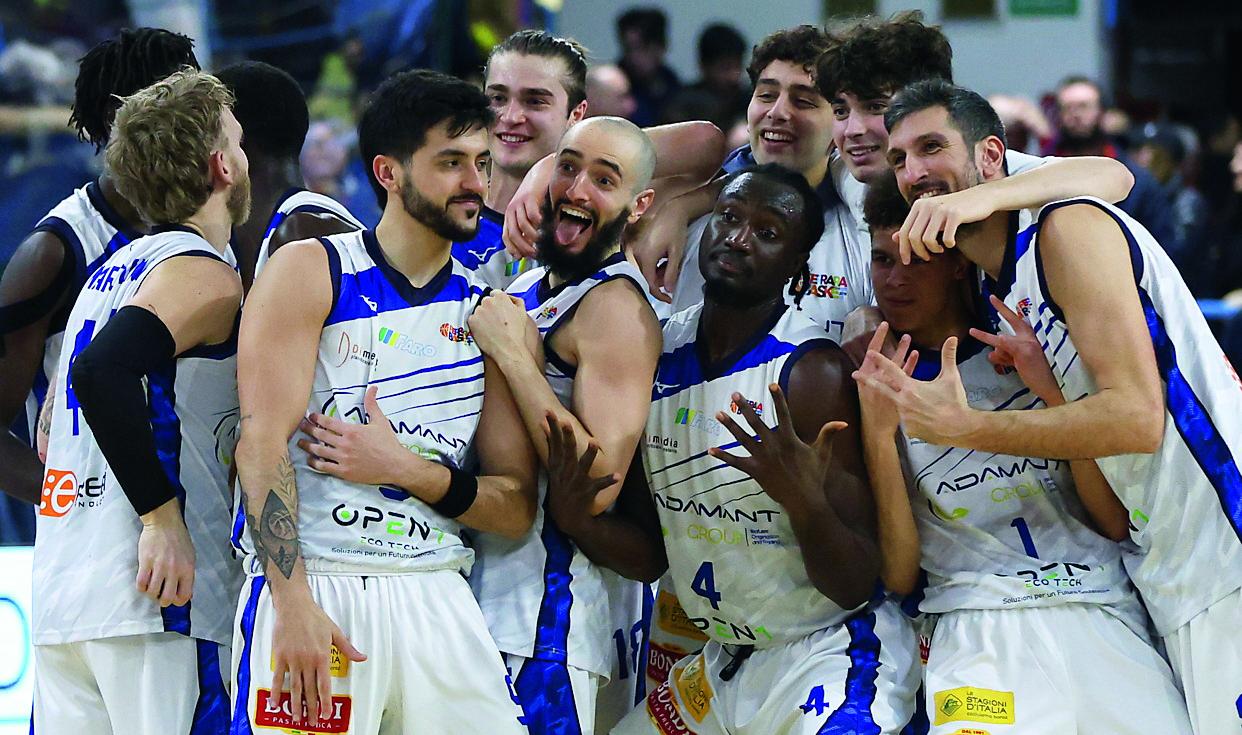 Ferrara Basket-Oderzo, via ai playoff - La Nuova Ferrara