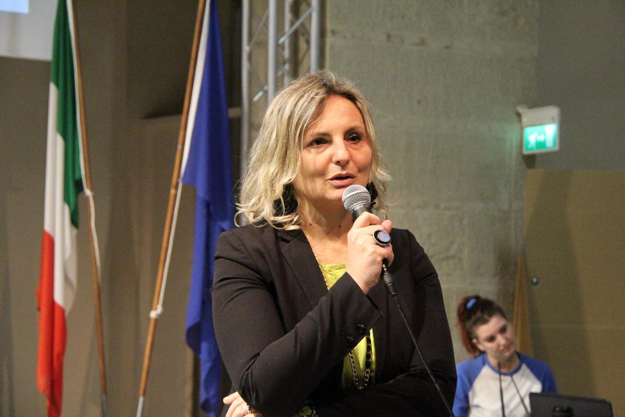 Il libro di Barbara Bonciani sulla disparità di genere nei porti ...