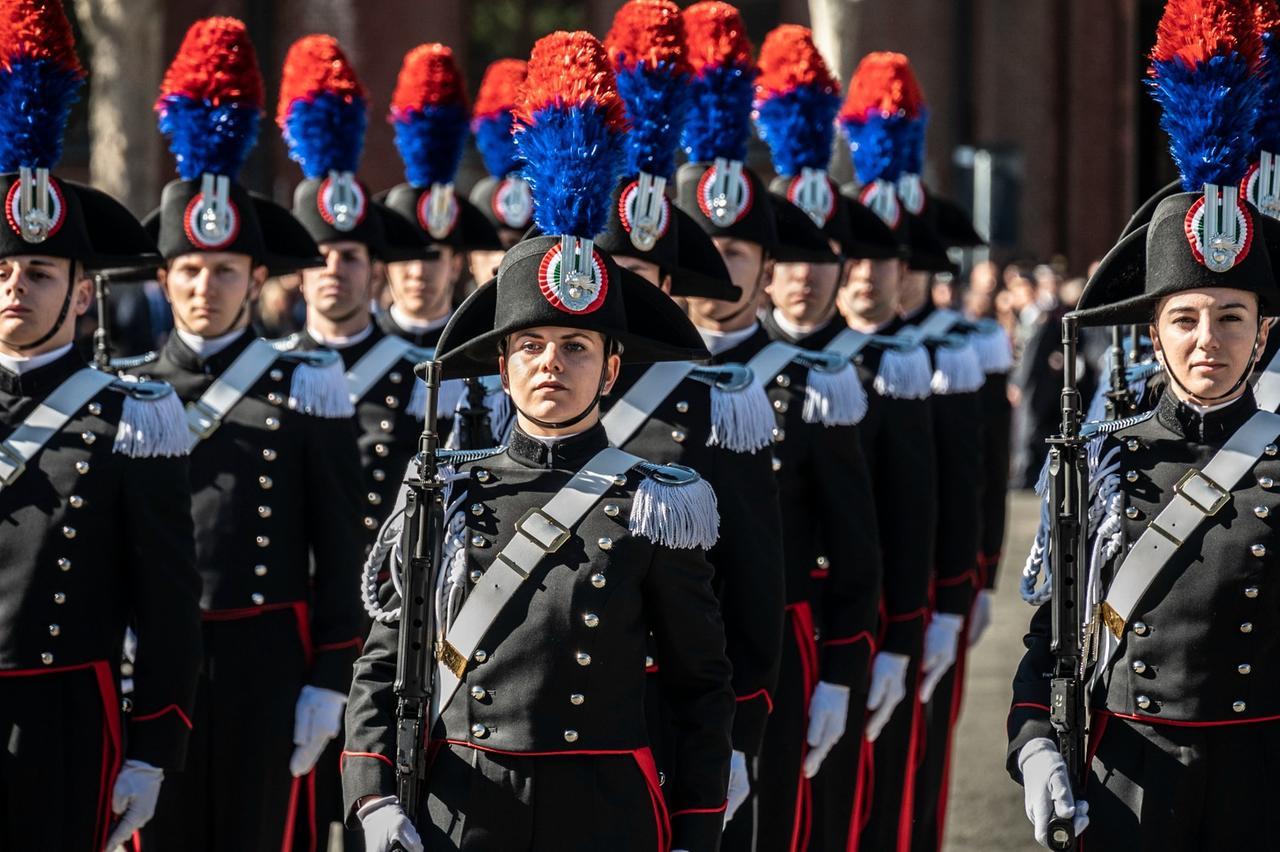Concorso Carabinieri 2025: bando per 4.918 allievi, domande entro il 7 ...