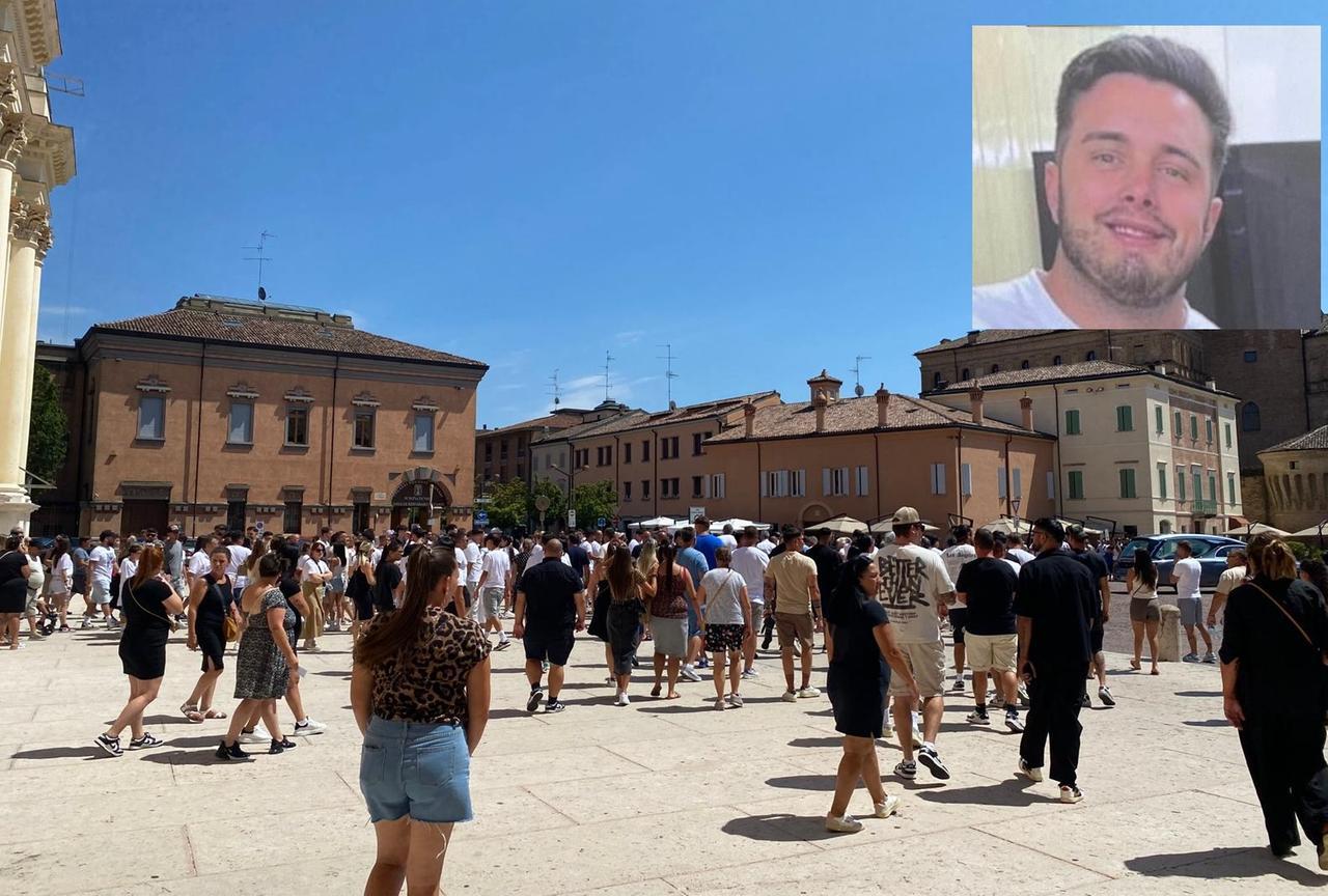 Funerali di Alex Bracco, giostraio morto a 27 anni: Duomo di Carpi ...