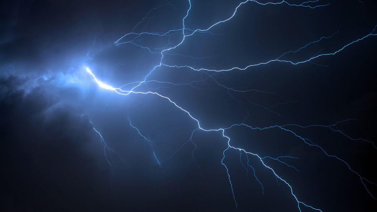 Allerta meteo gialla oggi e domani in Toscana: gli orari nel dettaglio ...