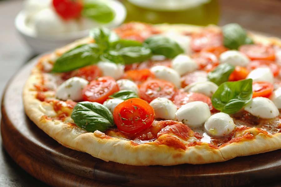 Domani la giornata mondiale della pizza, regina del gusto: l’icona ...