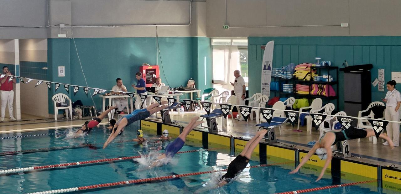 Nuoto, azzurri da applausi a Oristano: Fabio Dalu davanti a tutti, poi ...