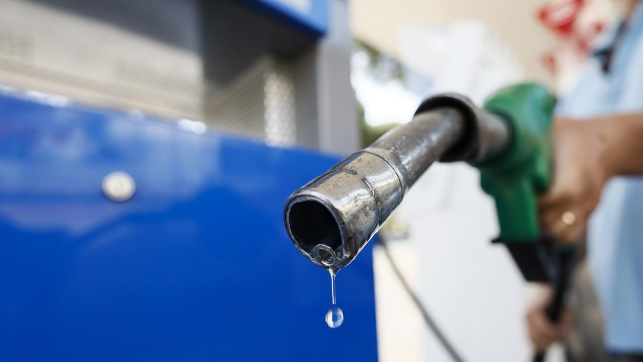 Petrolio e gas in rialzo dopo attacchi a Iran: diesel ai massimi dal ...