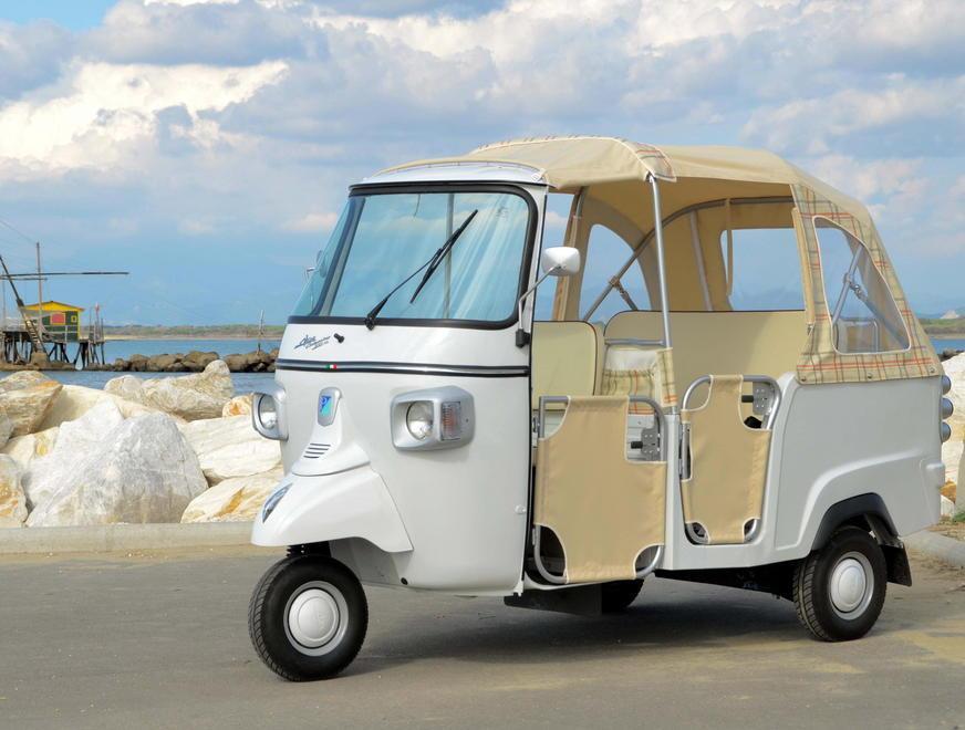 Nuovo look per l’Ape Calessino sul mercato il modello 200 HL - Il Tirreno