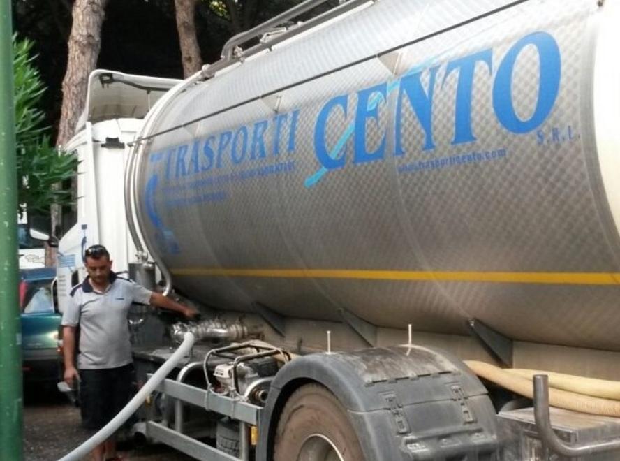 Giornata nera per l’acqua, pronte le autobotti - Il Tirreno