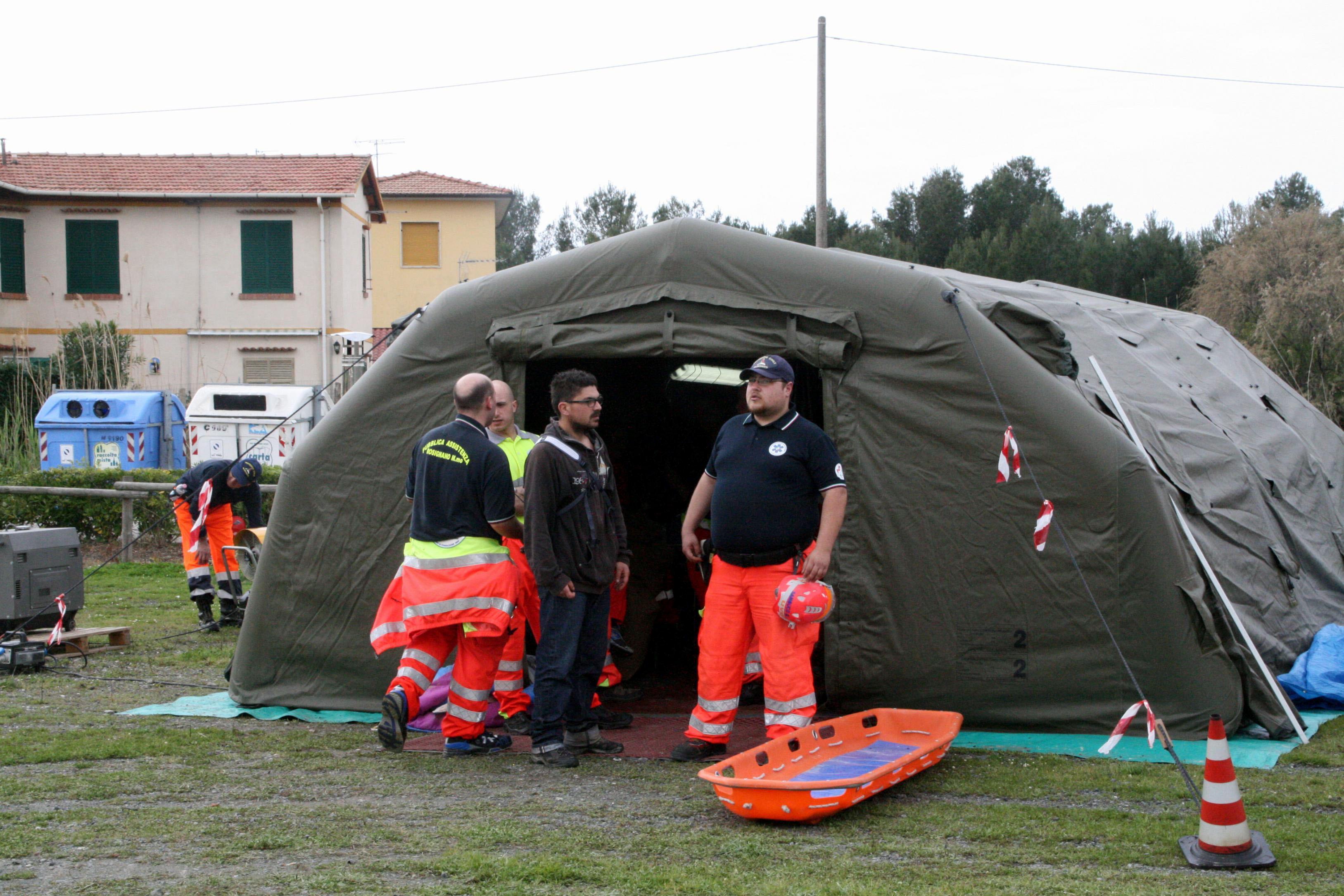 Forze armate dagli Usa per cercare tracce umane - Il Tirreno