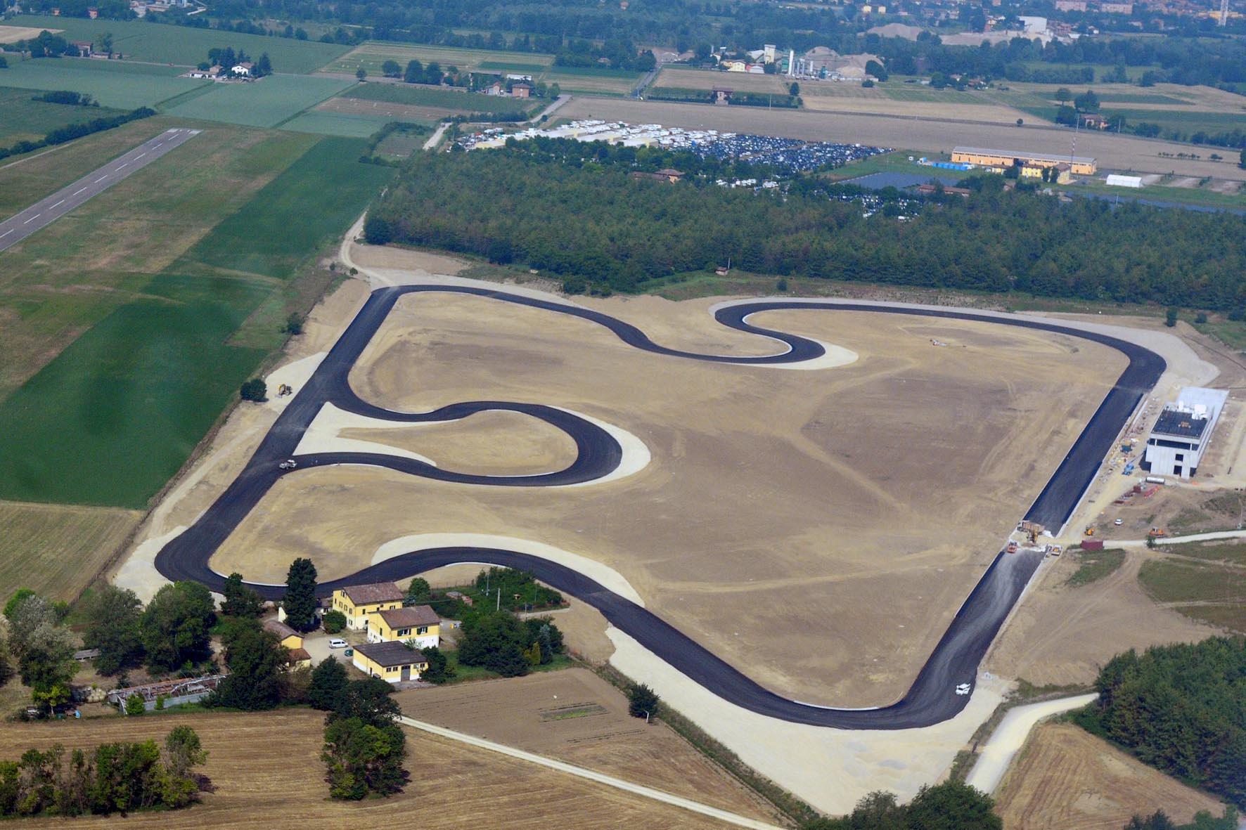 Fotografo travolto all'autodromo di Marzaglia Gazzetta di Modena