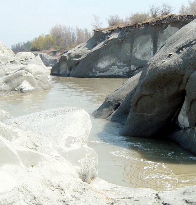 Il letto del fiume Secchia più basso di 15 metri Gazzetta di Modena