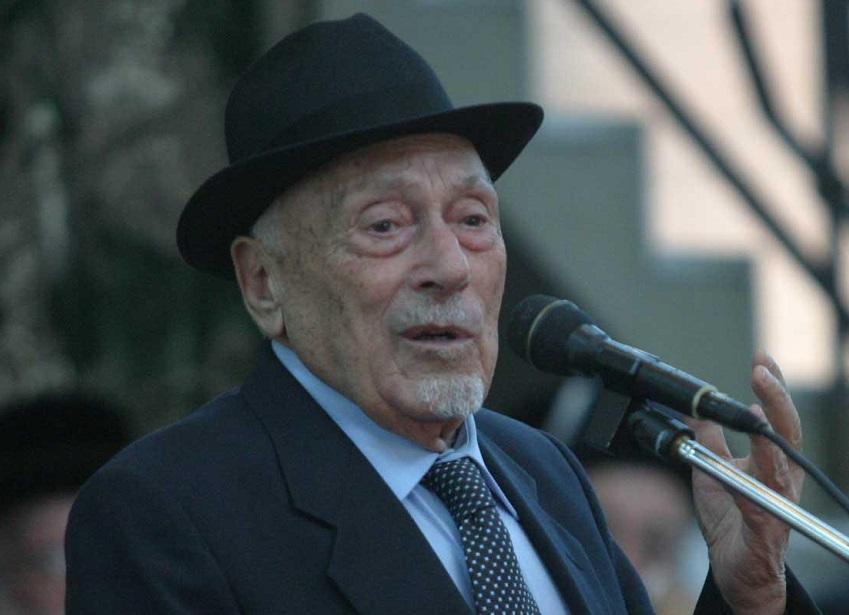 L'abbraccio di Livorno a Elio Toaff, rabbino del dialogo - Il Tirreno