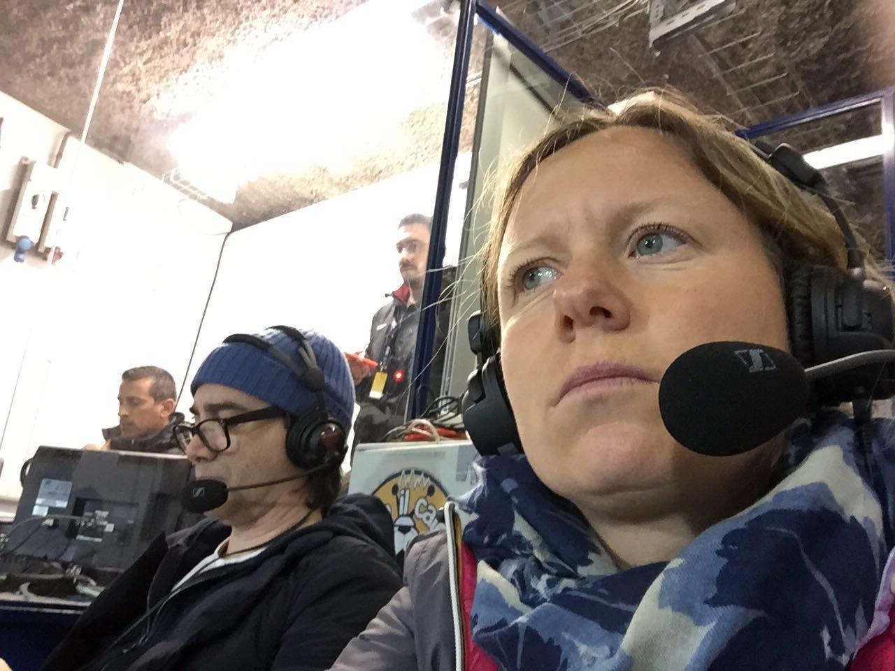 Una voce rosa nel pallone: Sara Meini debutta in serie A nella partita ...