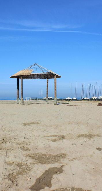 Sarà attrezzata la spiaggia libera di Motrone - Il Tirreno