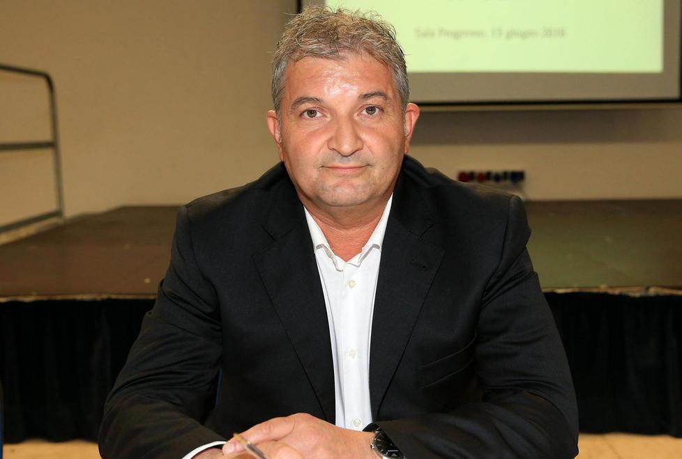 Falasca si “separa” dalla sua creatura - Il Tirreno