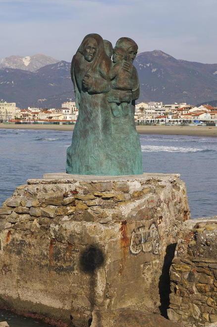 L’Attesa di Inaco, quel capolavoro diventato simbolo - Il Tirreno