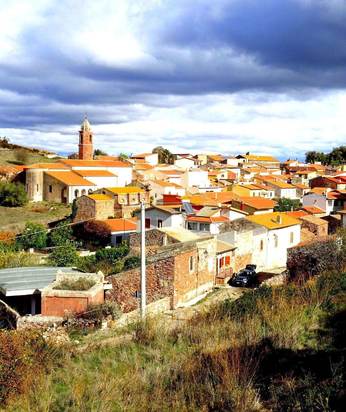 Banari, il borgo dell’arte non vuole spopolarsi - La Nuova Sardegna