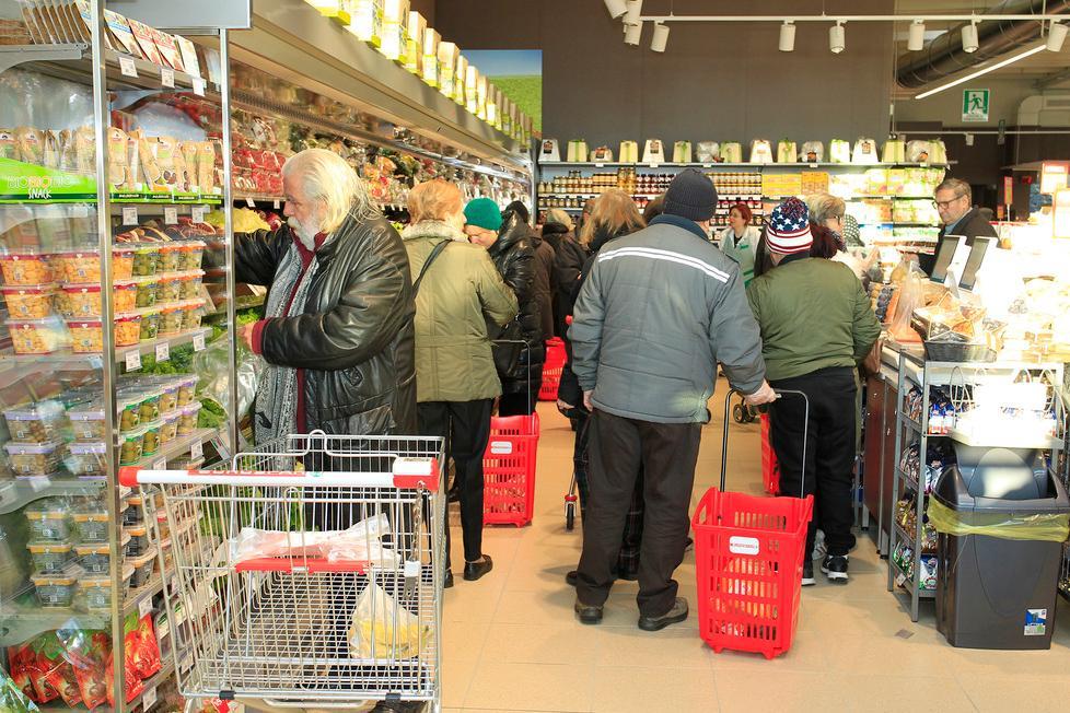 Modena, alla scoperta di Eurospar nuovo supermarket di via Cabassi ...