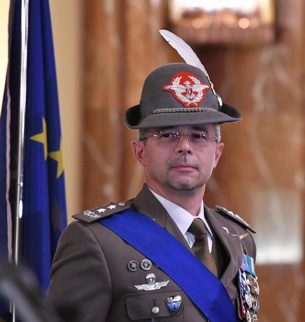 Il generale Panizzi: «Ai giovani dico: innanzitutto, studiate» - Il Tirreno