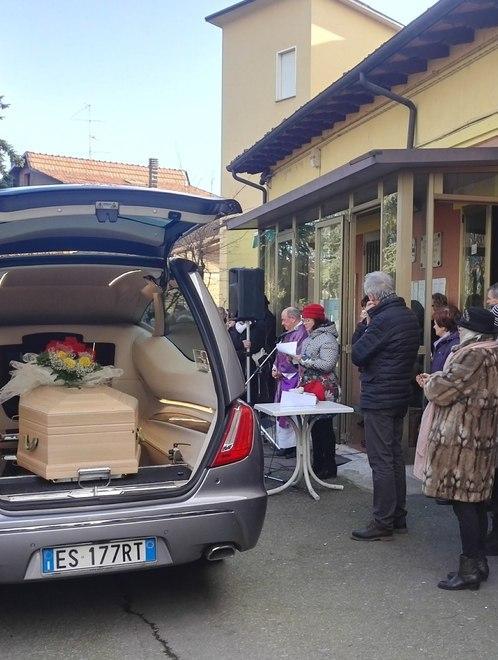 Il saluto a Gisella Baldocchi nella chiesa dell’Ancora Gazzetta di Modena