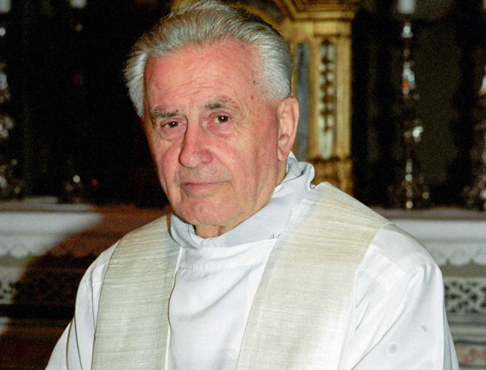 Reggio Emilia, addio a don Claudio Iori: il prete in bicicletta ...