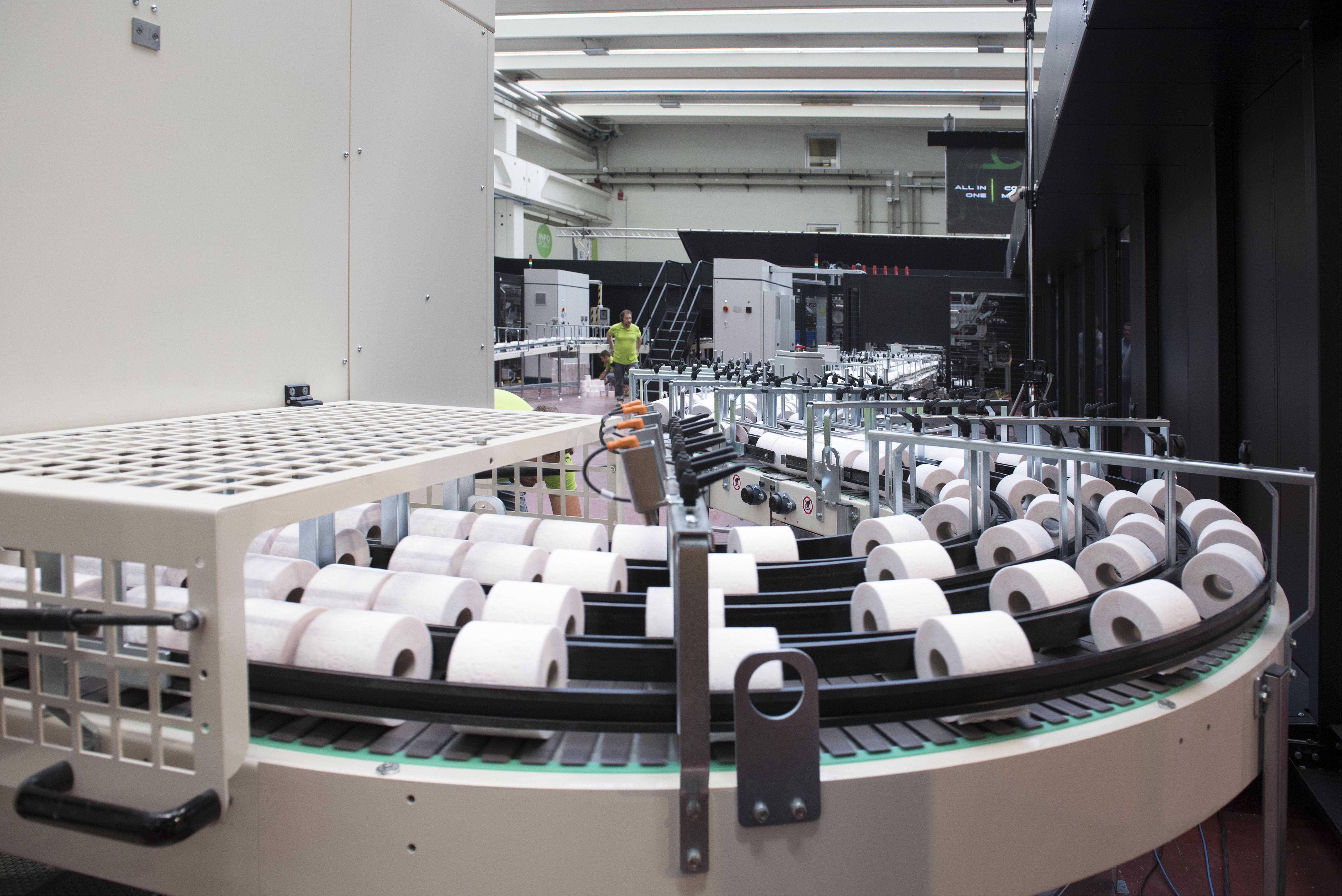 La Fabio Perini presenta una nuova supermacchina - Il Tirreno