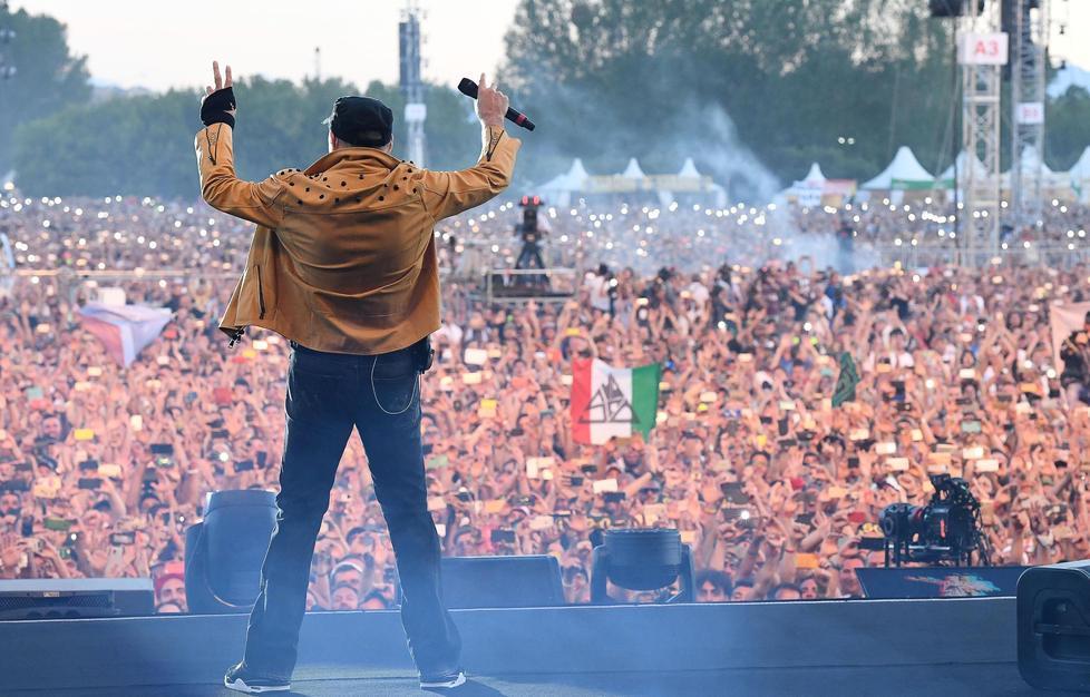 Vasco a Modena Park: un anno dopo. Ecco la Notte gialla rock - IL ...