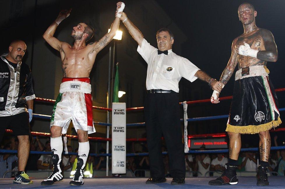 Boxe: il ring sotto il Duomo esalta la Pugilistica Massese - Il Tirreno