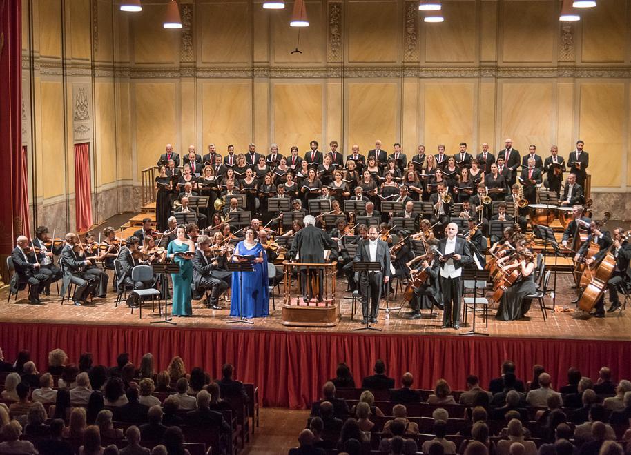 Modena, l'anniversario: la musica che tanto amava per ricordare ...