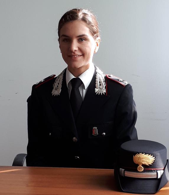 Carabinieri, una donna per la prima volta guida il “radiomobile ...