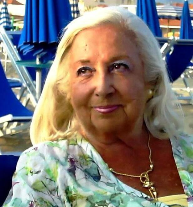 Addio a Lavinia Merlini, la prof di linguistica che amava Viareggio ...