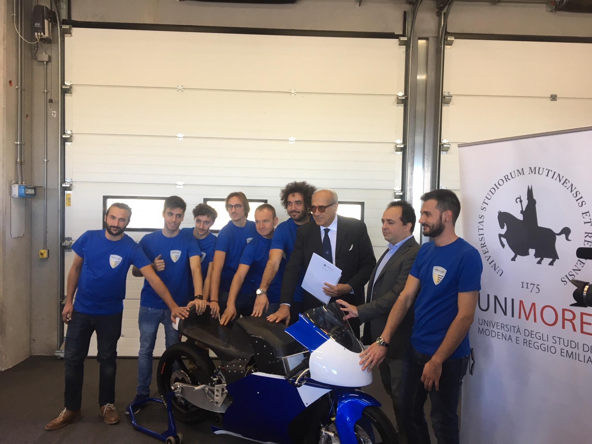 Modena, Unimore, moto elettrica mai vista e "molto competitiva", si ...