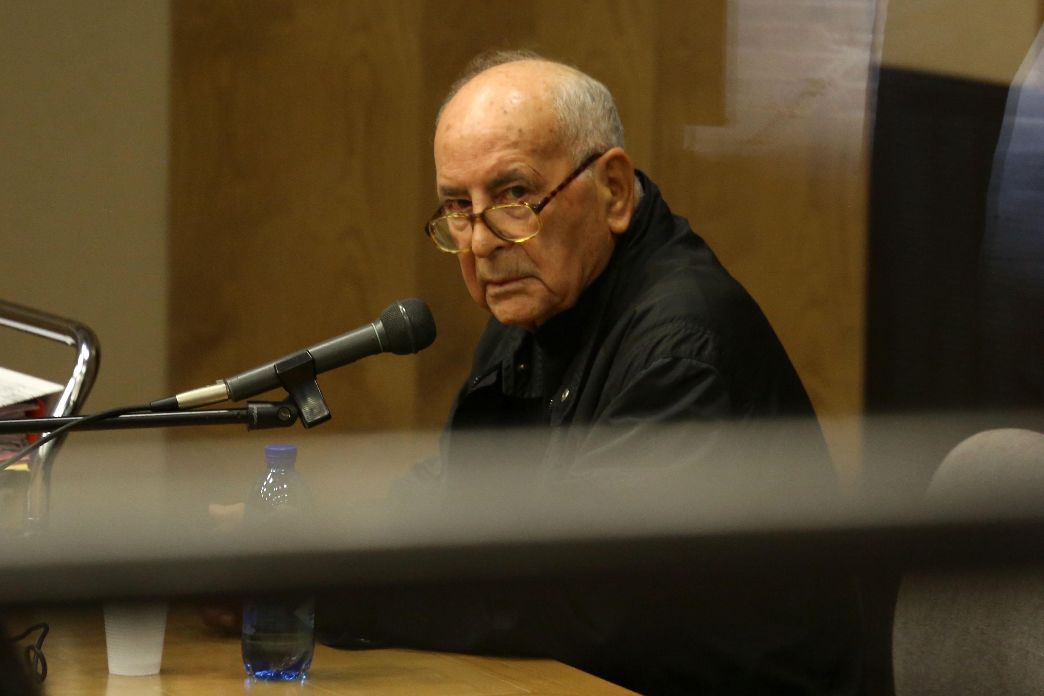 Reggio Emilia, minacce al giudice Beretti: il gip di Ancona libera don ...
