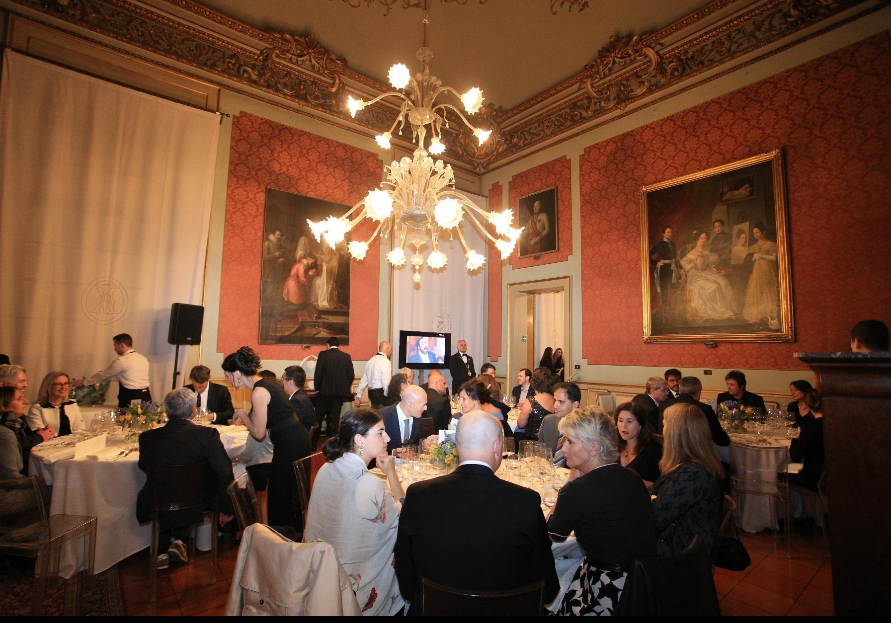 Fast cars e slow food, con Bottura la serata di gala a Palazzo Ducale ...