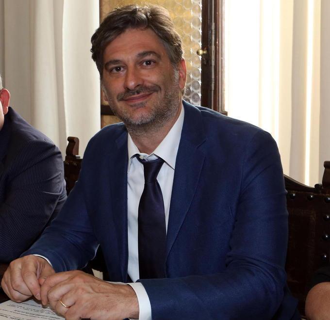 Luca Baroncini redistribuisce parte delle sue (tante) deleghe Il Tirreno