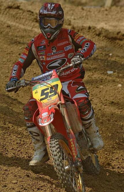 Cade in pista, grave il campione di cross - Gazzetta di Reggio