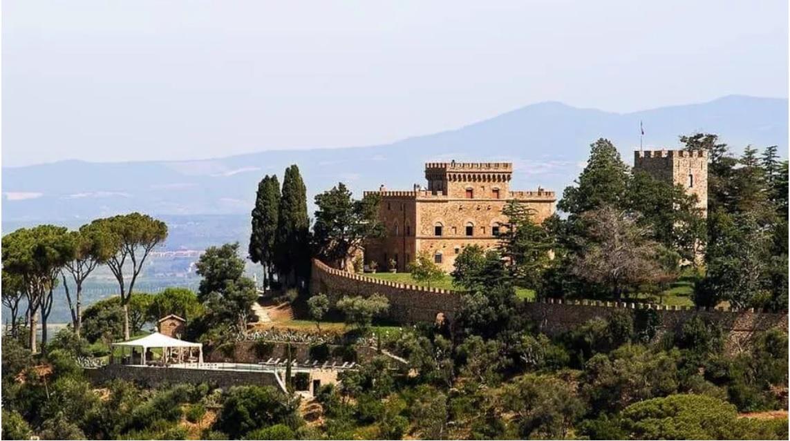 Castagneto Carducci, il castello diventa il set per nozze vip - Il Tirreno