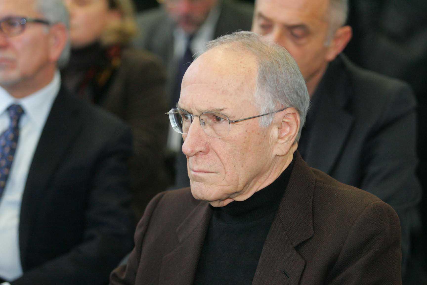 Ai domiciliari Walter Burani, 86 anni, dopo la condanna per bancarotta ...