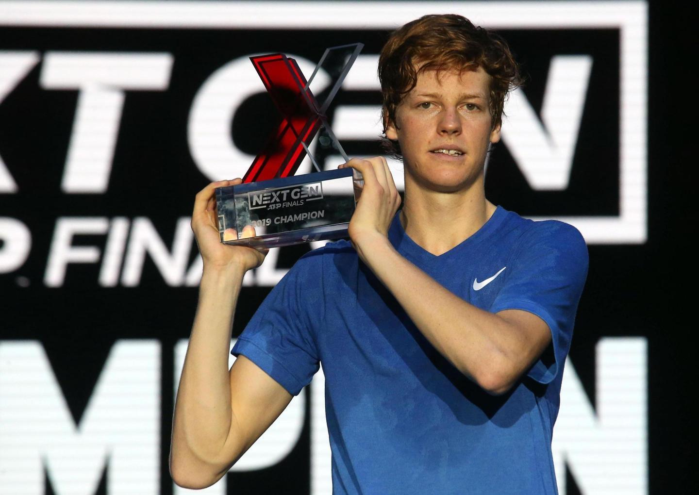 Show di Sinner a Milano: è il primo italiano a vincere la Next Gen La ...