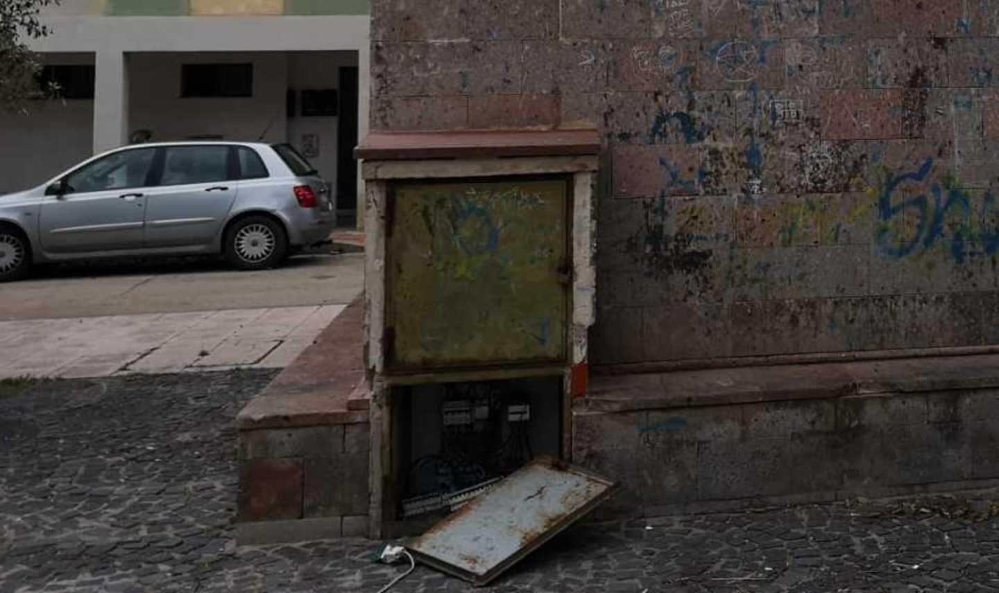 Vandali notturni in azione nel villaggio Verde di Porto Torres La Nuova ...