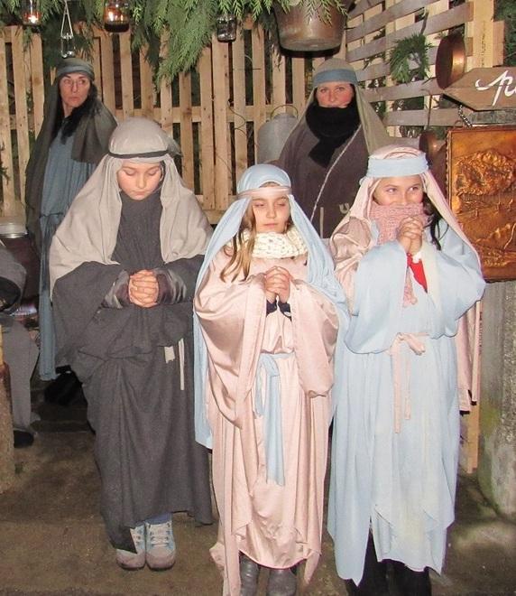 Pescarola e Pavullo Rievocazioni storiche con Gesù e i re magi ...