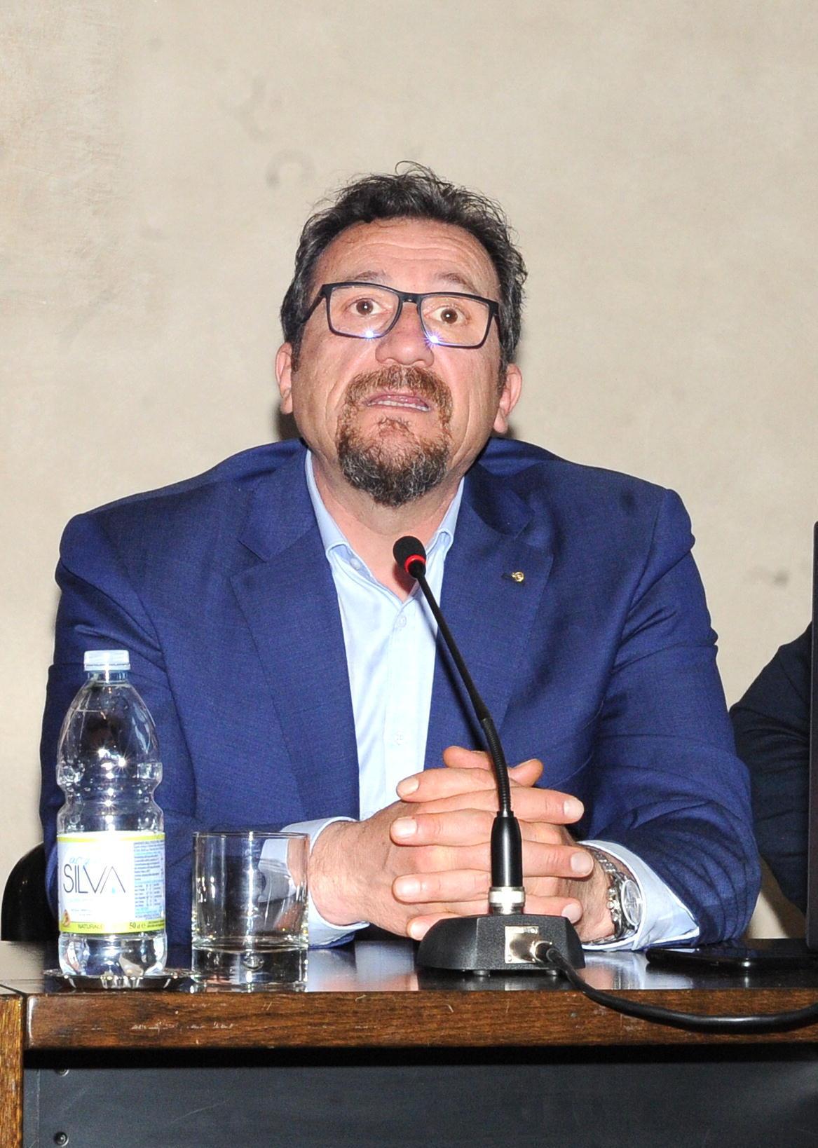 Coronavirus, Mati: «Respinti alle frontiere camion dei nostri vivaisti ... Coronavirus, Mati: «Respinti alle frontiere camion dei nostri vivaisti ...