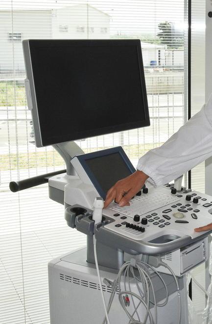 Ecografi e ventilatori donati all’Asl sud est - Il Tirreno