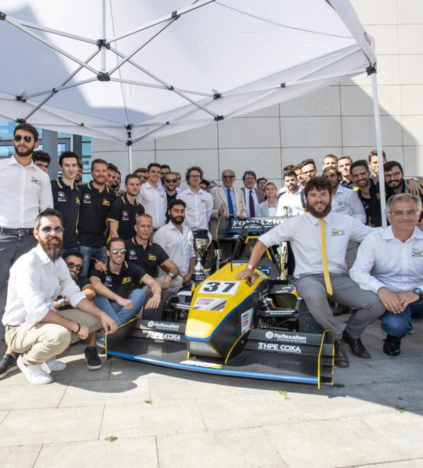 I campioni di Formula student costretti a rimanere nei box Gazzetta di ...